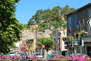 Auriol - Village des Bouches du Rhône - Provence Web