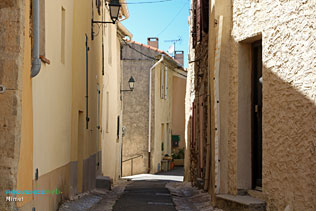 Mimet - Village in the Bouches du Rhone - Provence Web - France