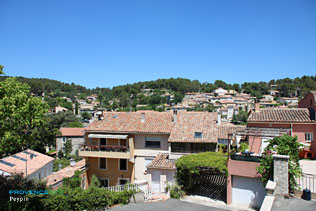 Peypin - Village des Bouches du Rhône - Provence Web