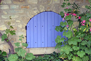 Curnier - Provencal Drome - Provence Web