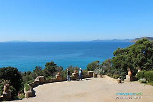 Le Rayol Canadel sur Mer - Village on the seaside - Var - Provence Web