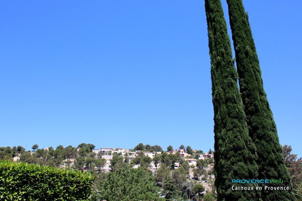 Carnoux en Provence - Village des Bouches du Rhône - Provence Web