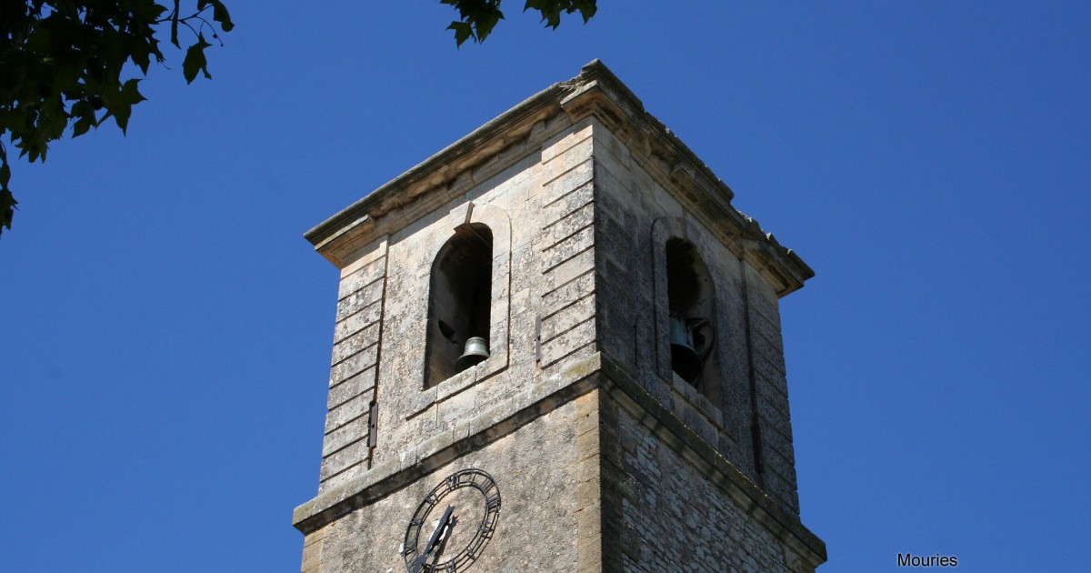 Mouries - lovely village in the Alpilles - Provence, France