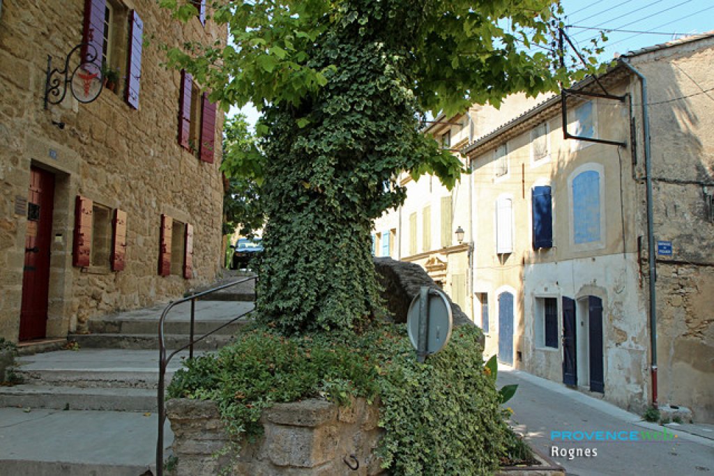 Rognes - Village des Bouches du Rhône - Provence Web